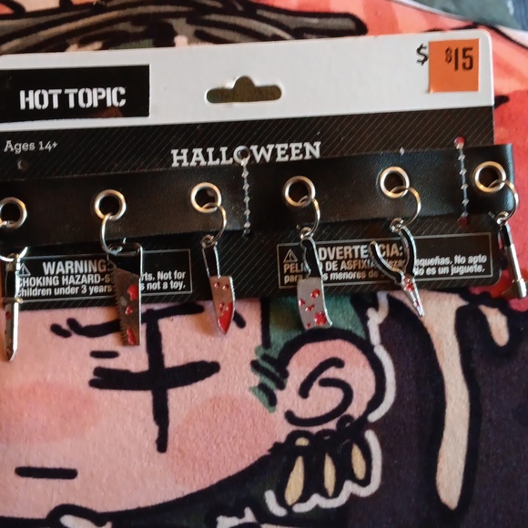 Hot Topic | Jewelry | Nwt Hot Topic Bloody Tools Choker | Poshmark